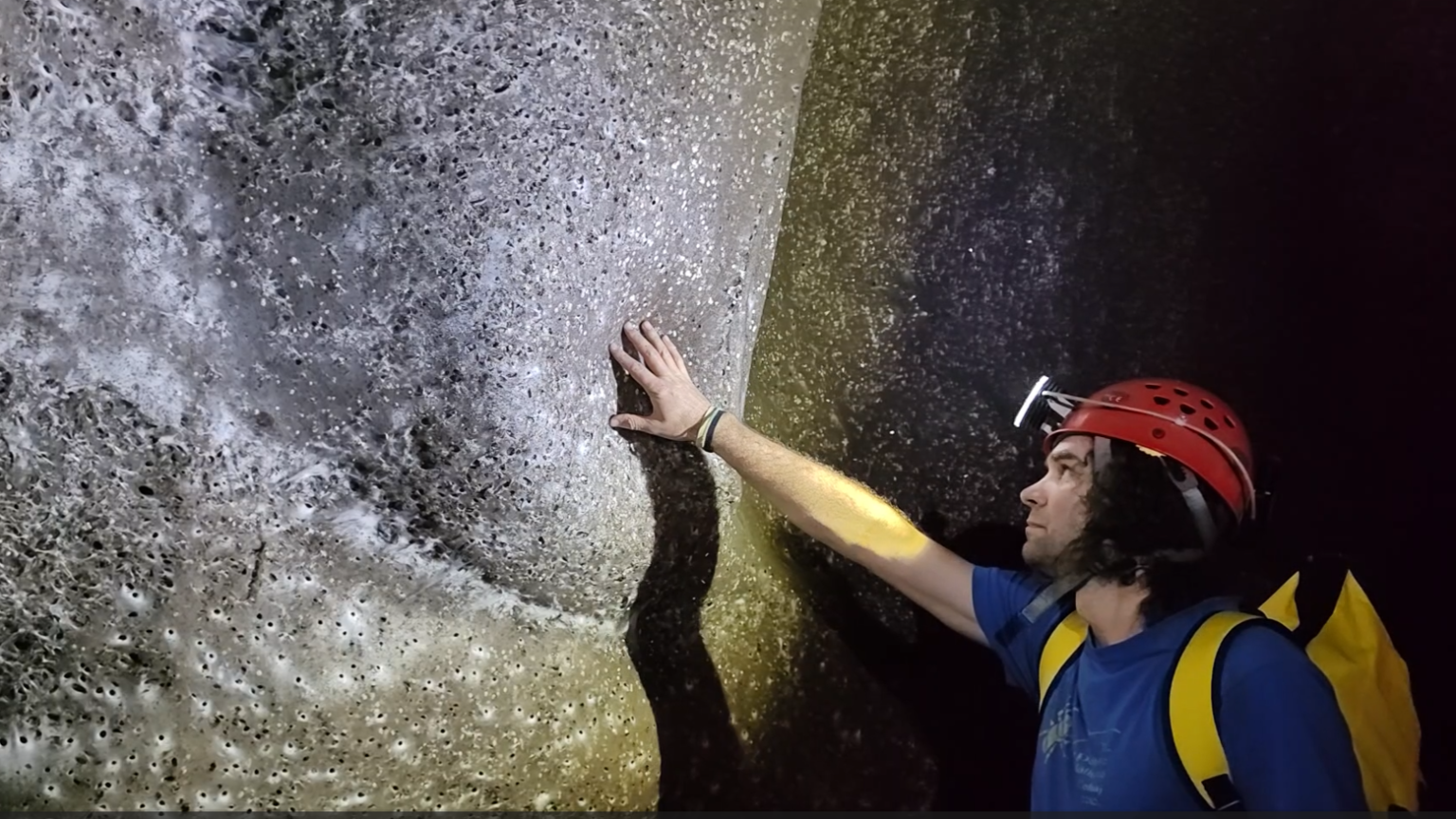 World's greatest spiderweb found inside 'Sulfur Cave' with 111,000 ...